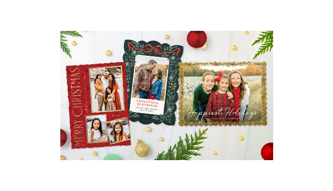 40, 70, 100, or 150 Custom Holiday Photo Cards from PhotoAffections (Up ...
